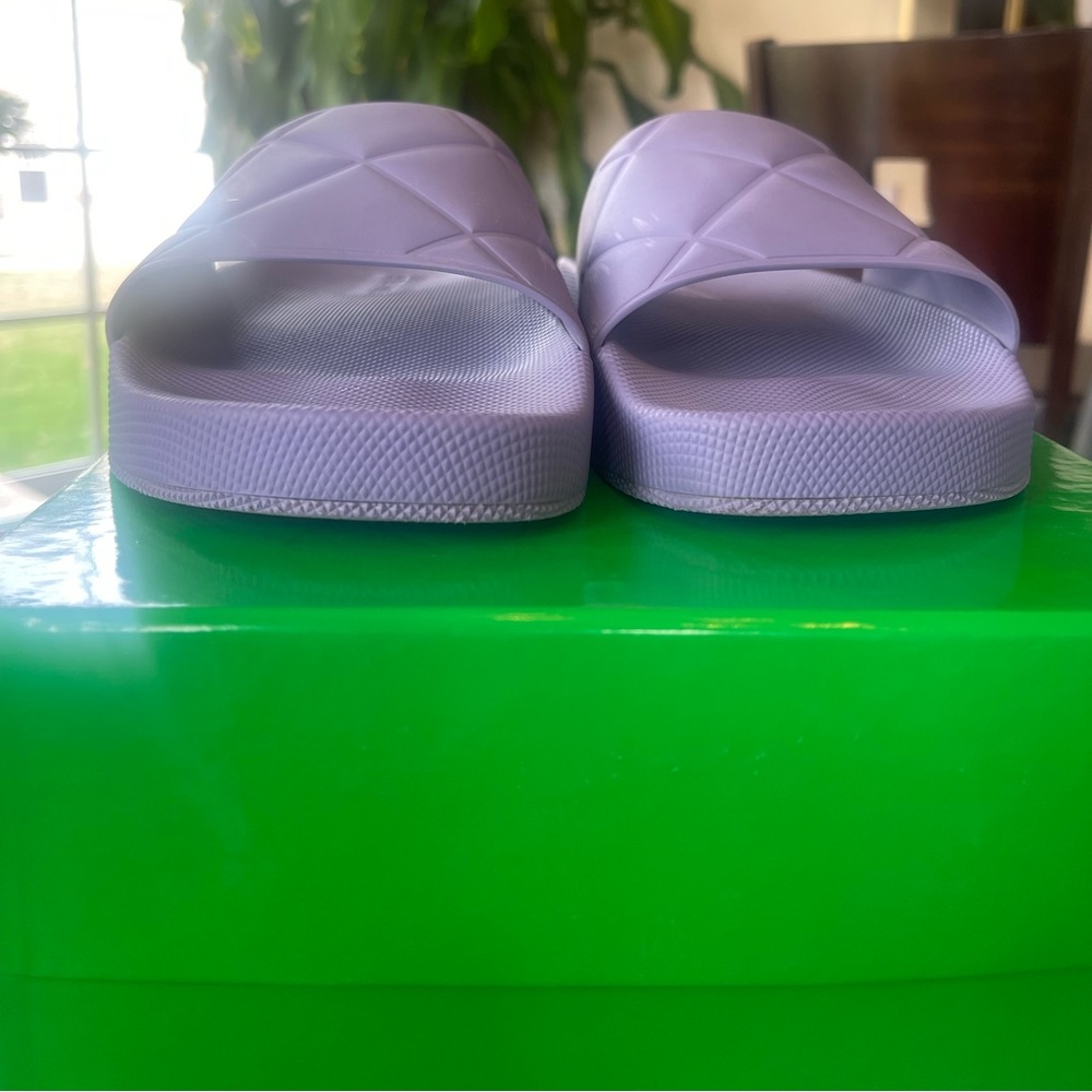 Bottega Veneta The Slider Puffy Pool Sandals - Gem